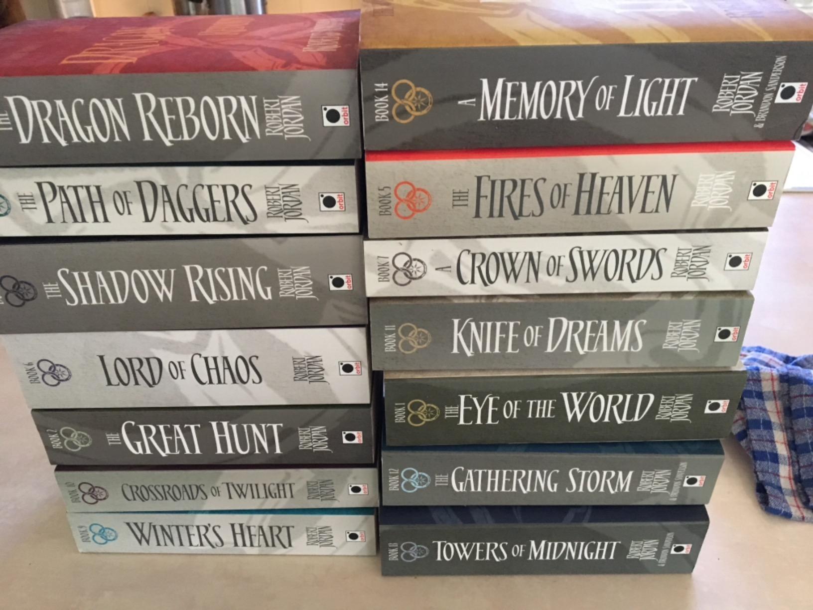 The Complete Wheel of Time Series Set (1-14) - Robert Jordan ...
