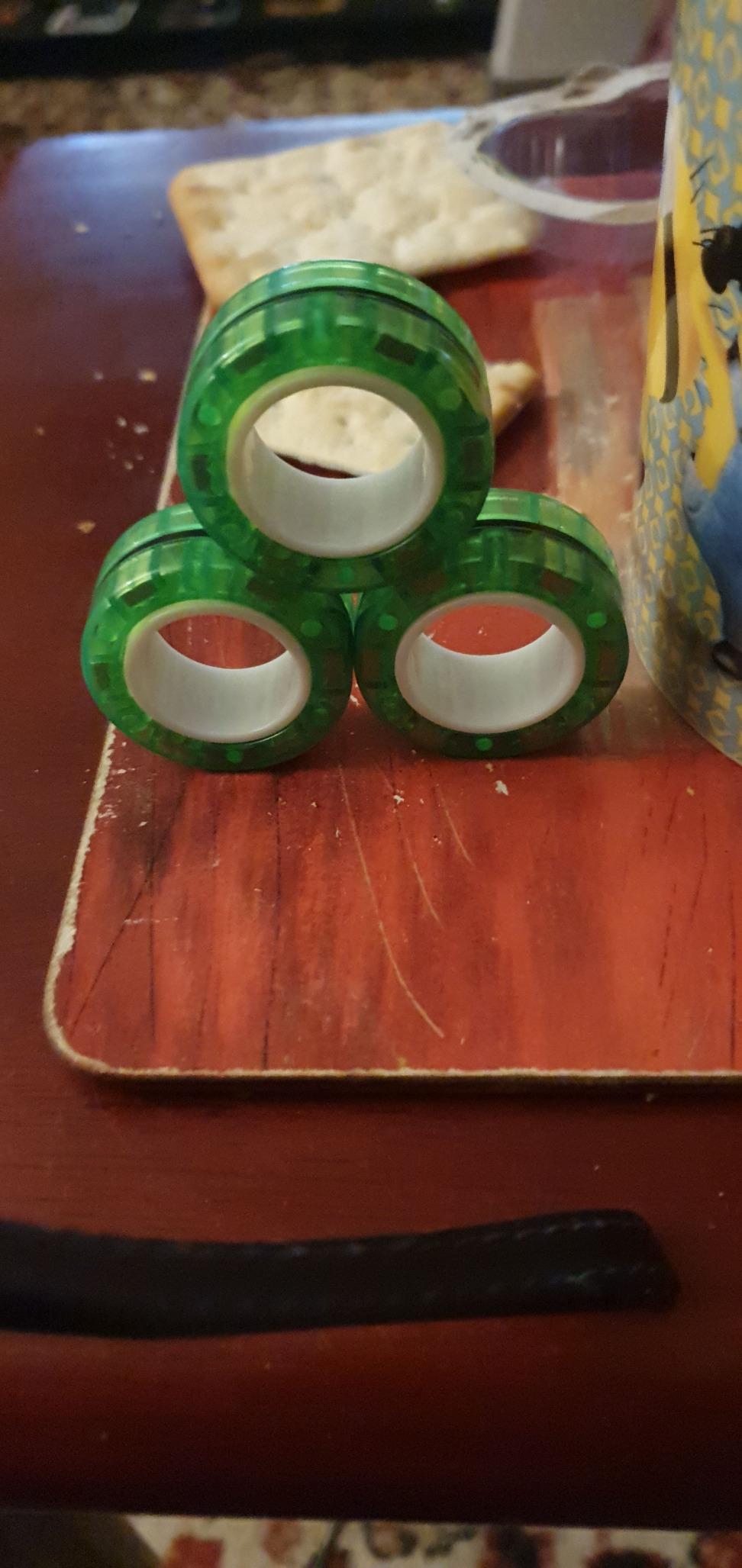 abeec Metallic Magnetic Ring Spinz - Magnetic Rings Fidget Toy in 3 ...