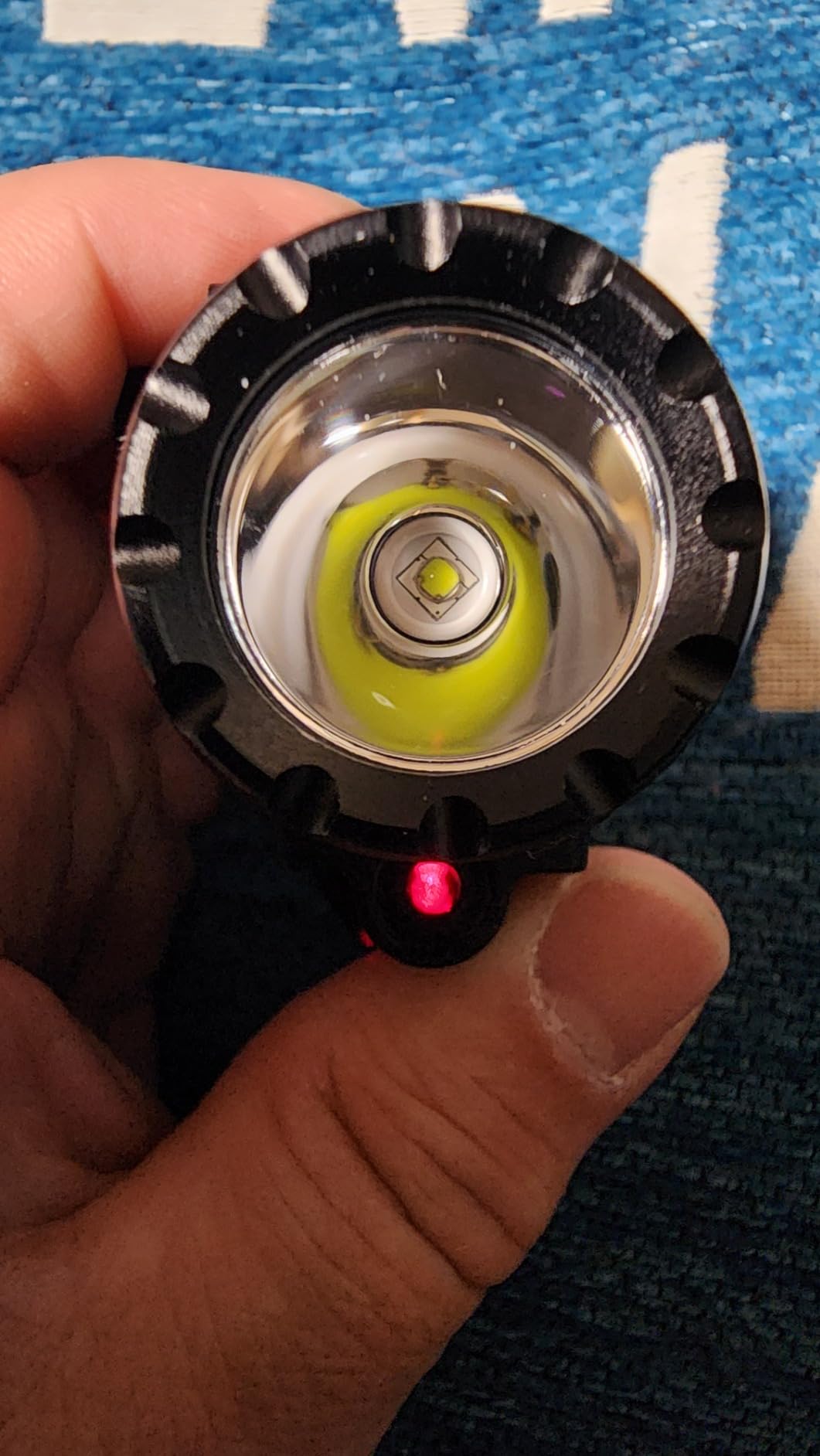 Amazon.co.jp: EWORK ピストルライト 800ルーメン ハンドガンライト レールマウント用 武器ライト ダブルリアスイッチ レッドレーザーライトコンボ ガンライトとピストル懐中 ...