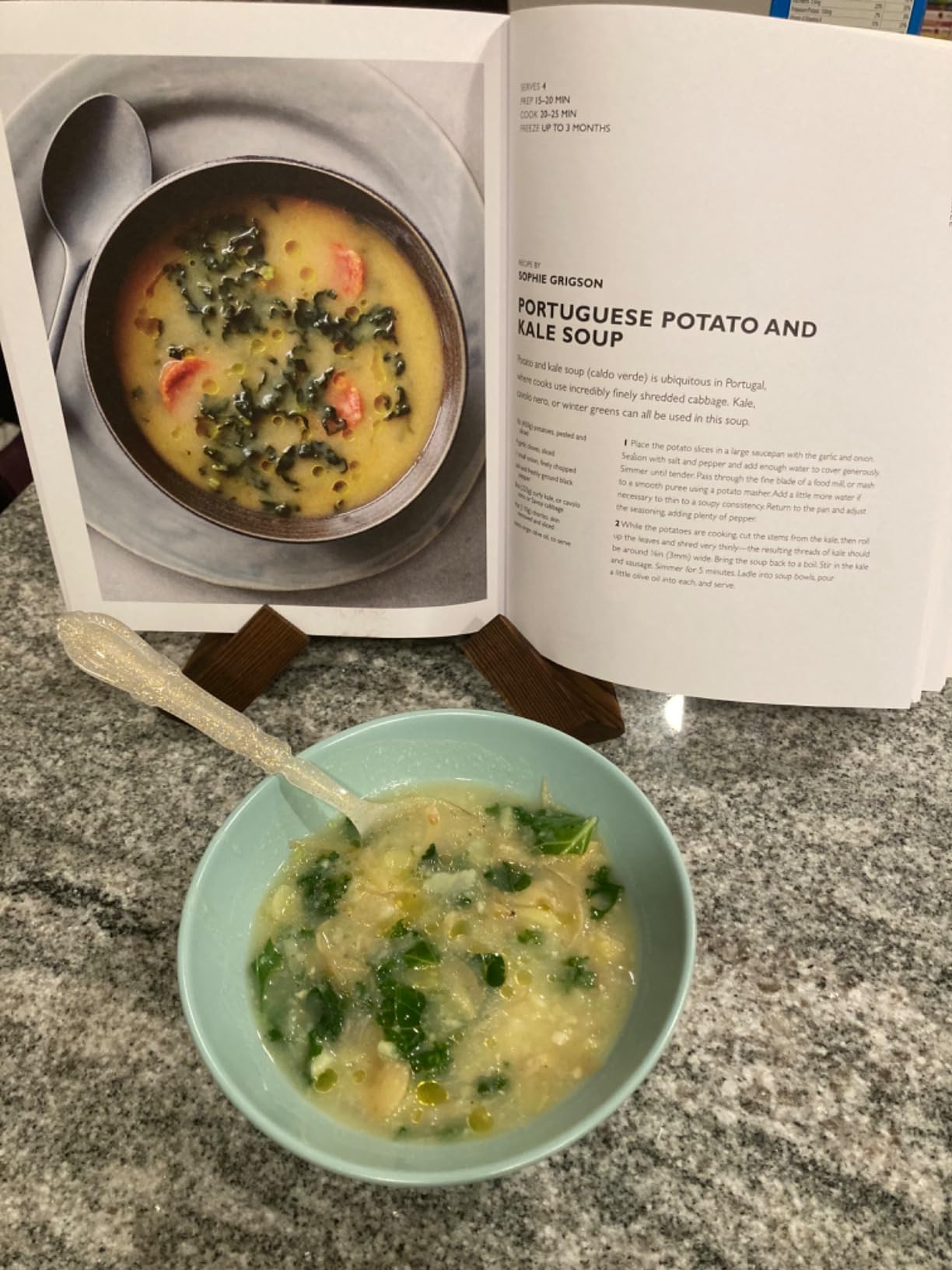 The Soup Book: 200 Recipes, Season by Season: DK: 9781465486134: Amazon ...