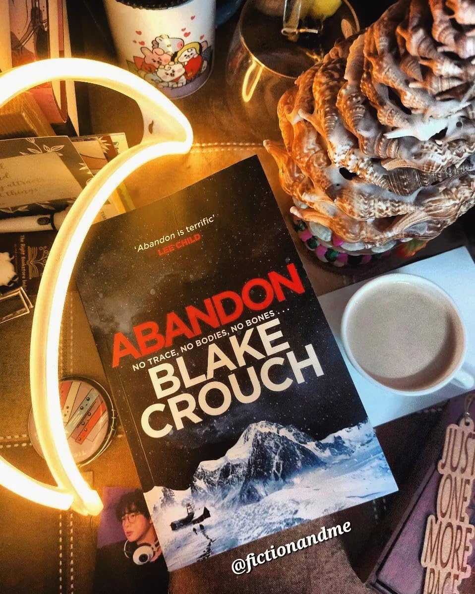 Abandon : Blake Crouch: Amazon.in: Books