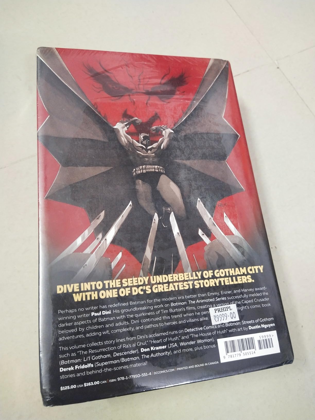 Batman by Paul Dini Omnibus : DINI, PAUL: Amazon.in: Books