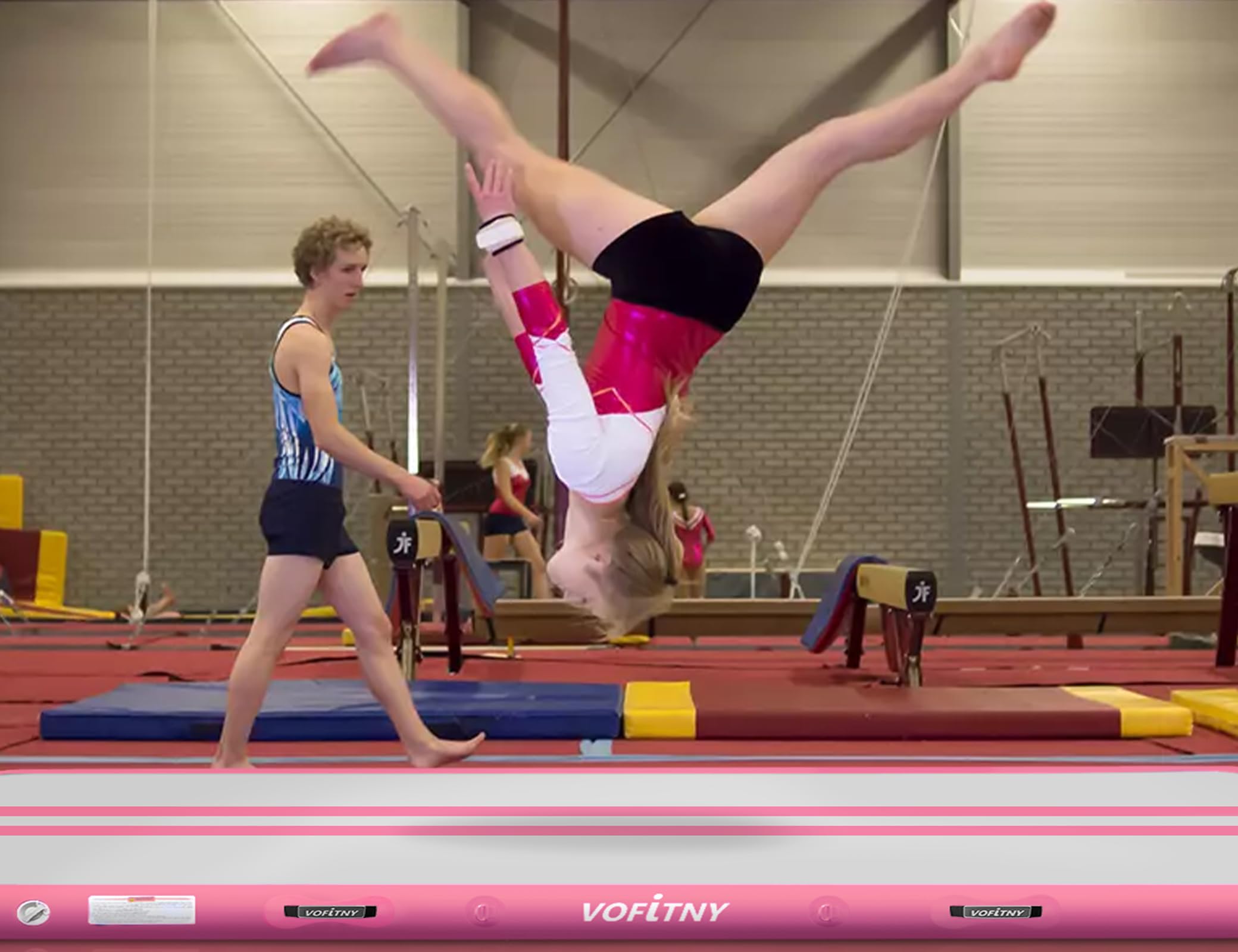 Snapklik.com : 13 Ft Inflatable Gym Mats 4 Thick Air Mat Tumble Track ...