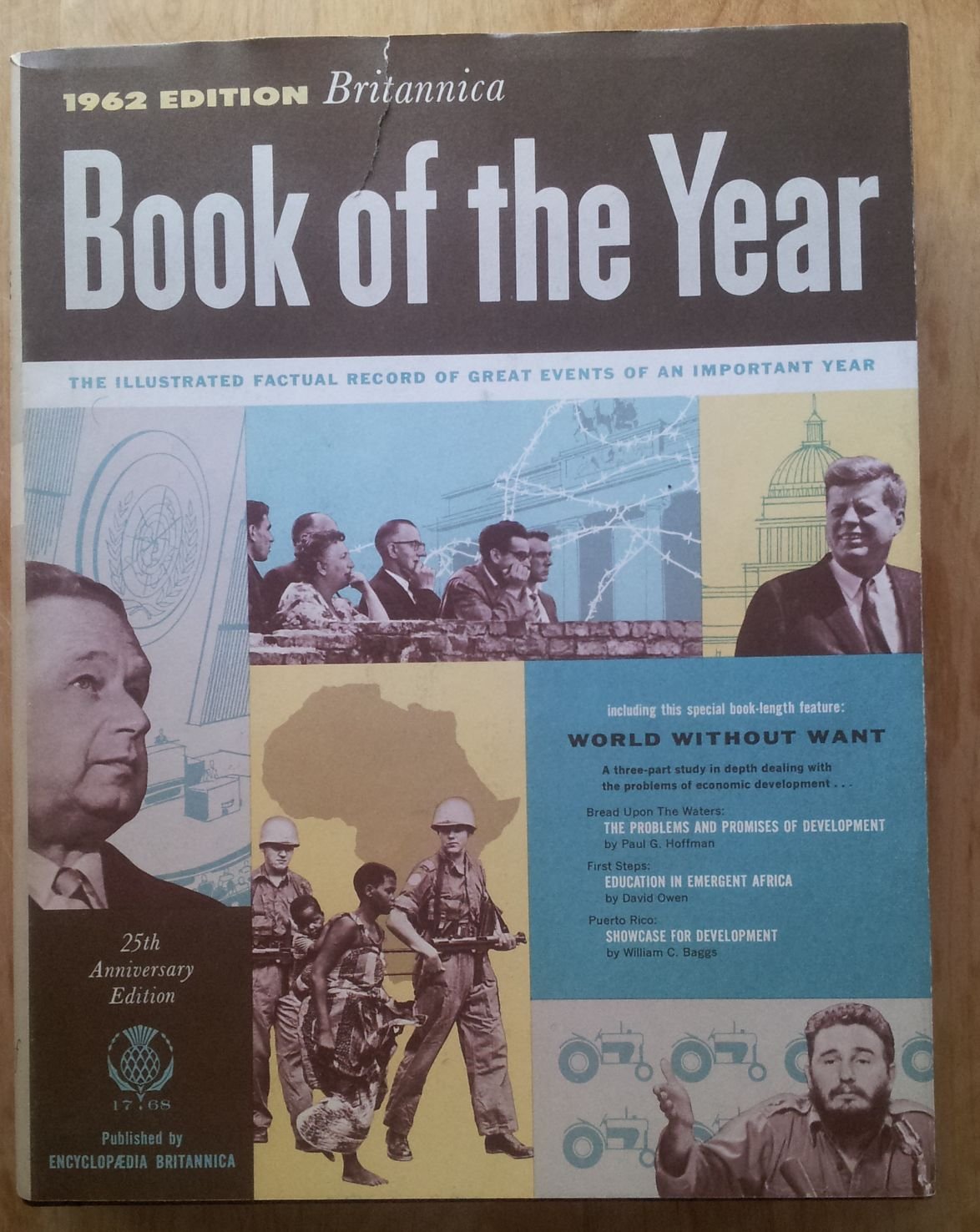 Britannica Book of the Year 1962: unknown author: Amazon.com: Books