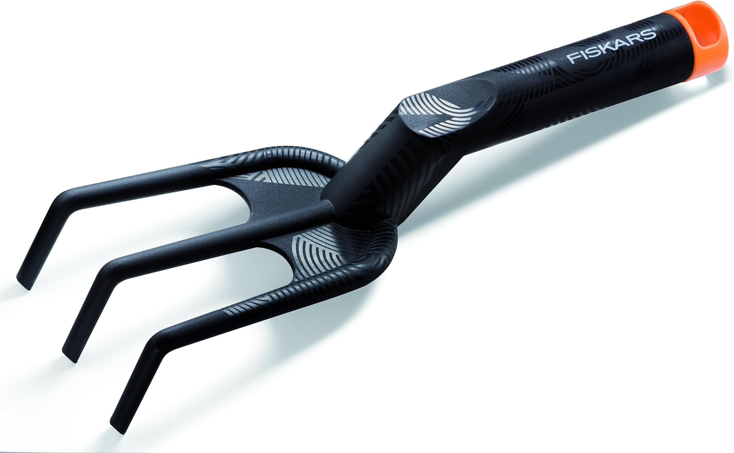 Fiskars Ergo Cultivator Hoe, Sharpened Hoe Blade, Length 30.5cm, Rust ...