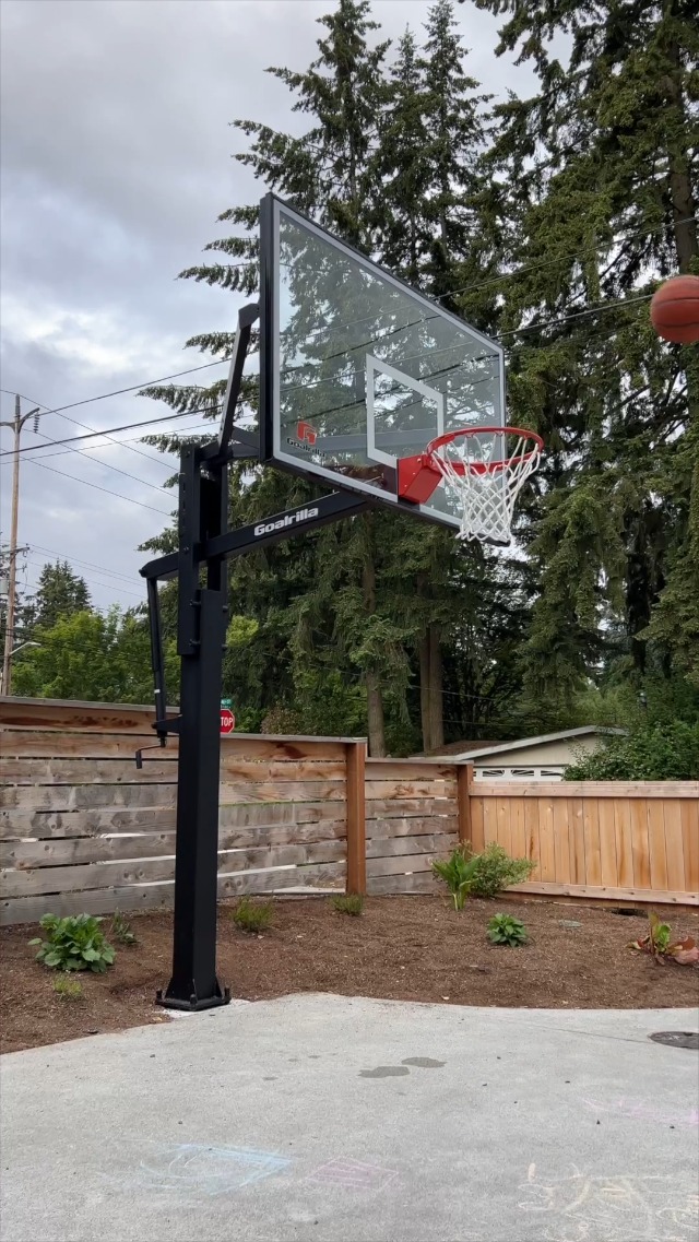 Watch Goalrilla FT Series Basket ball Hoop, WOW this is IMPRESSIVE on ...