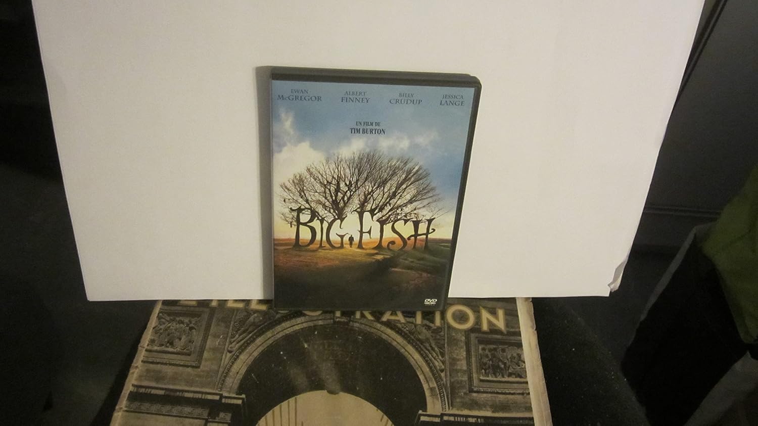 Big Fish - [DVD]: Amazon.it: Ewan McGregor, Albert Finney, Danny DeVito ...