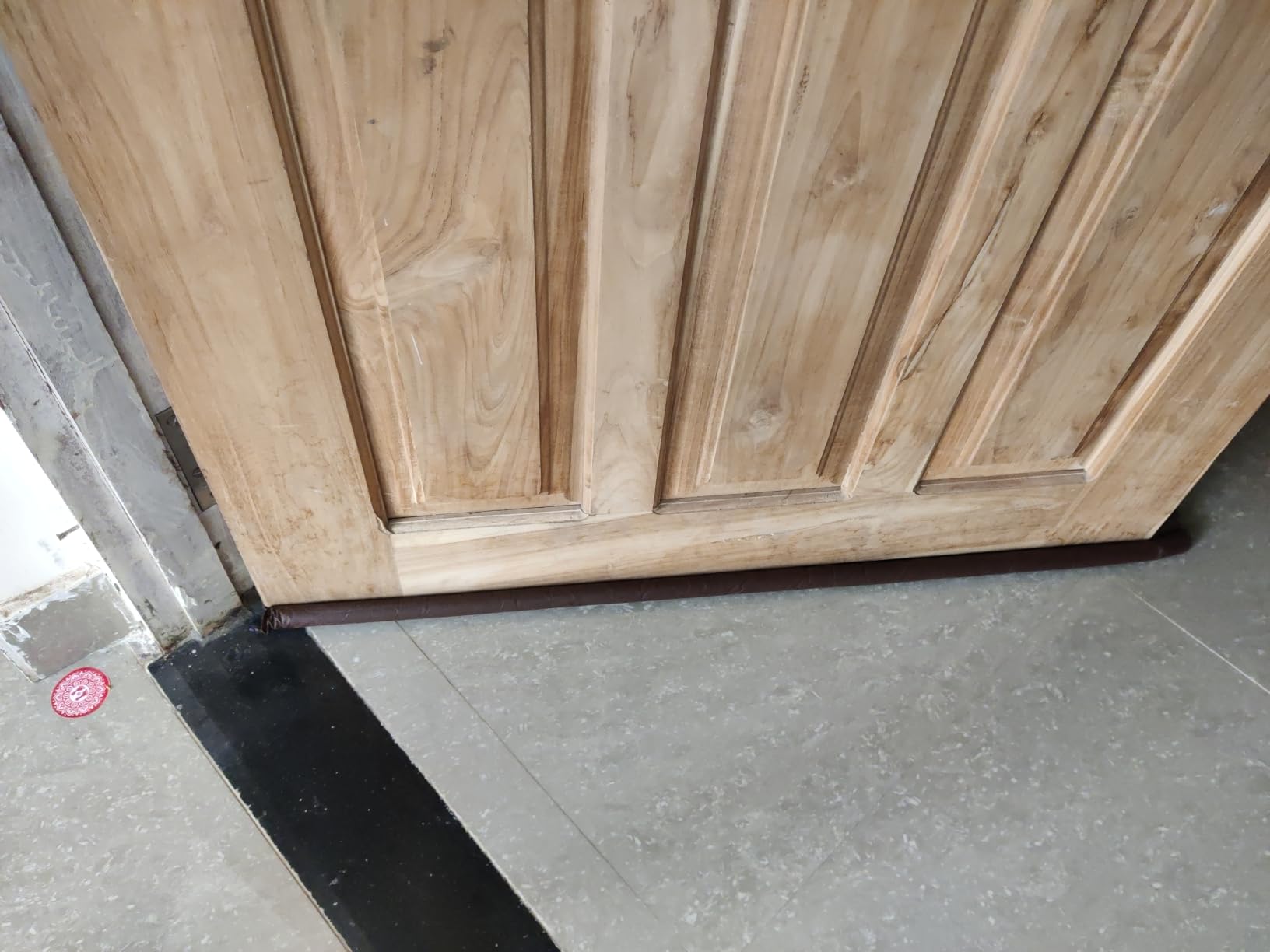 Leawall PVC Door Guard (39 Inches, Pack of 2) Gap Filler for Door ...