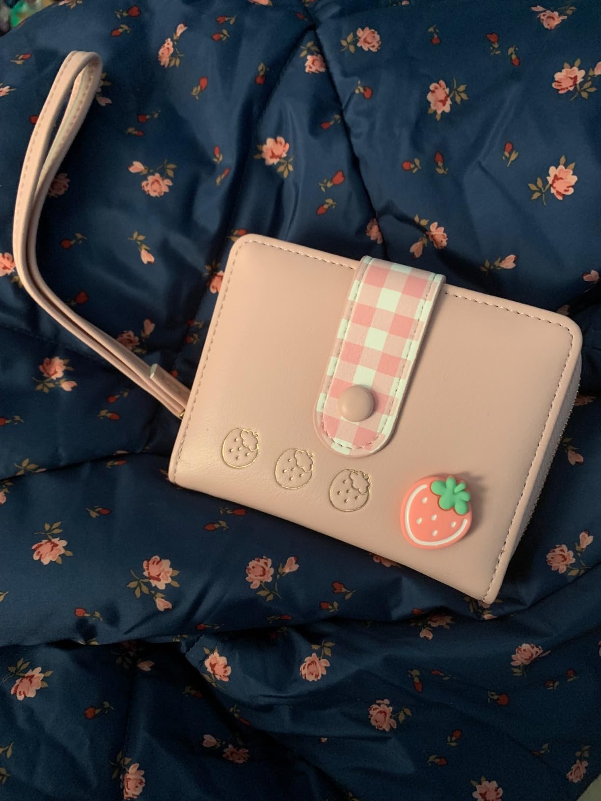 Amazon.com: Sunwel Fashion Strawberry Wallet Card Holder Small Cute ...