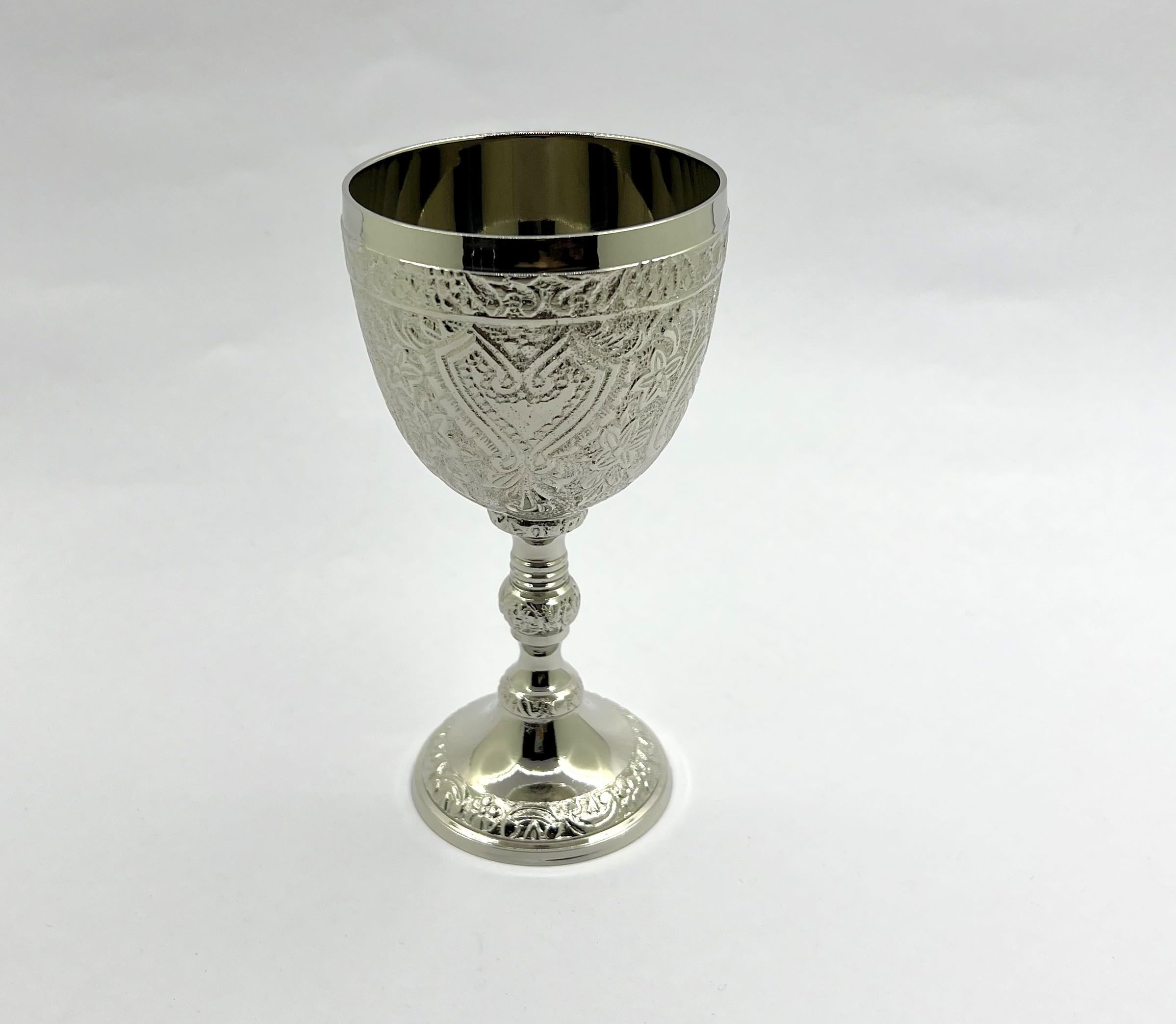 Amazon.com | Godinger Silver Chalice Goblet, 18oz: Goblets: Goblets ...