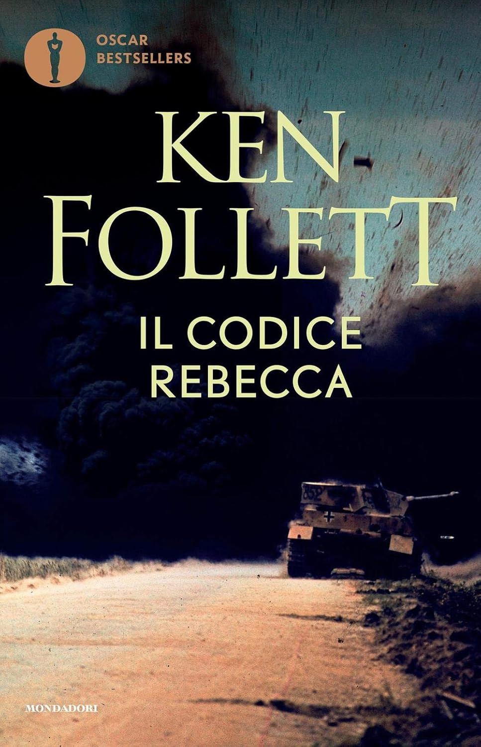 Amazon.com: Il codice Rebecca: 9788804667087: Follett, Ken: Books