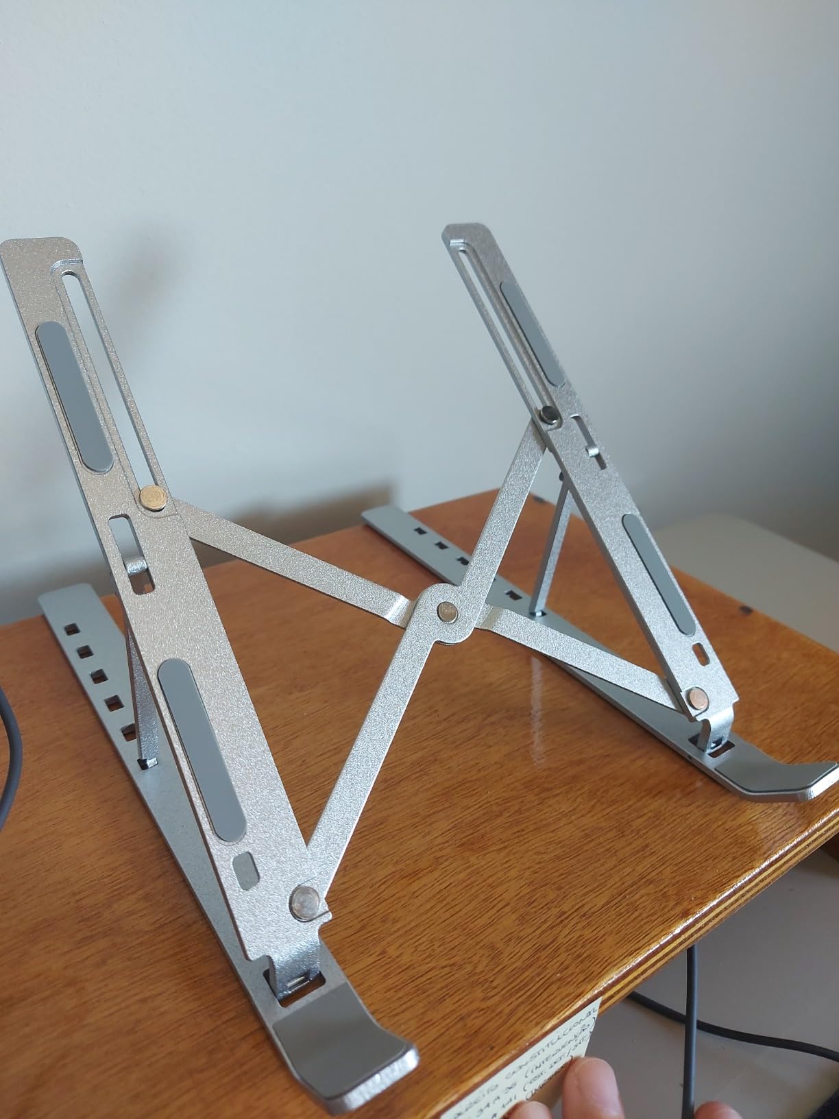 Suporte para Notebook e Tablet em Alumínio Resistente Apoio Mesa em ...