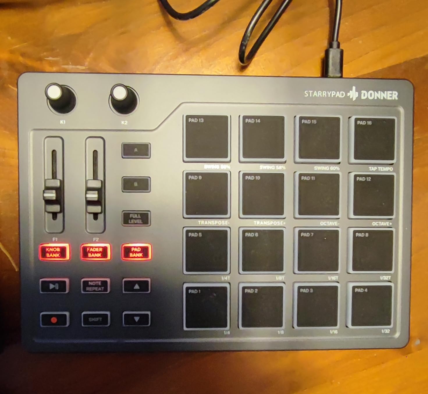 Donner Controller MIDI Pad Drum Pad Macchina, Professional USB Type-C ...
