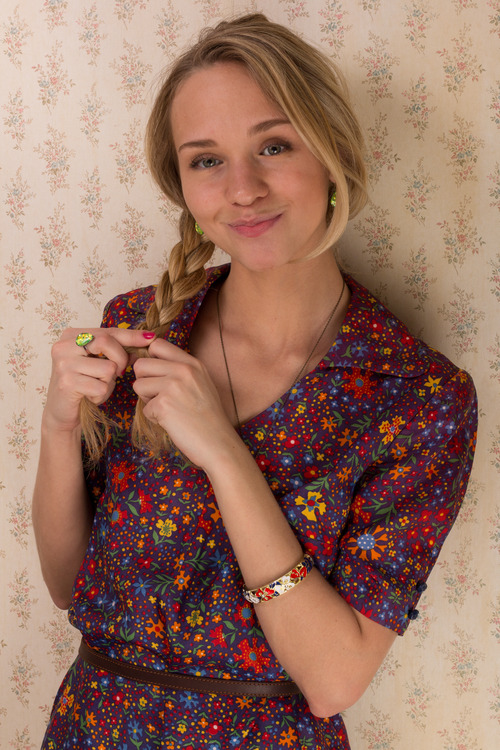 Amazon.com: Amelia Jones: books, biography, latest update