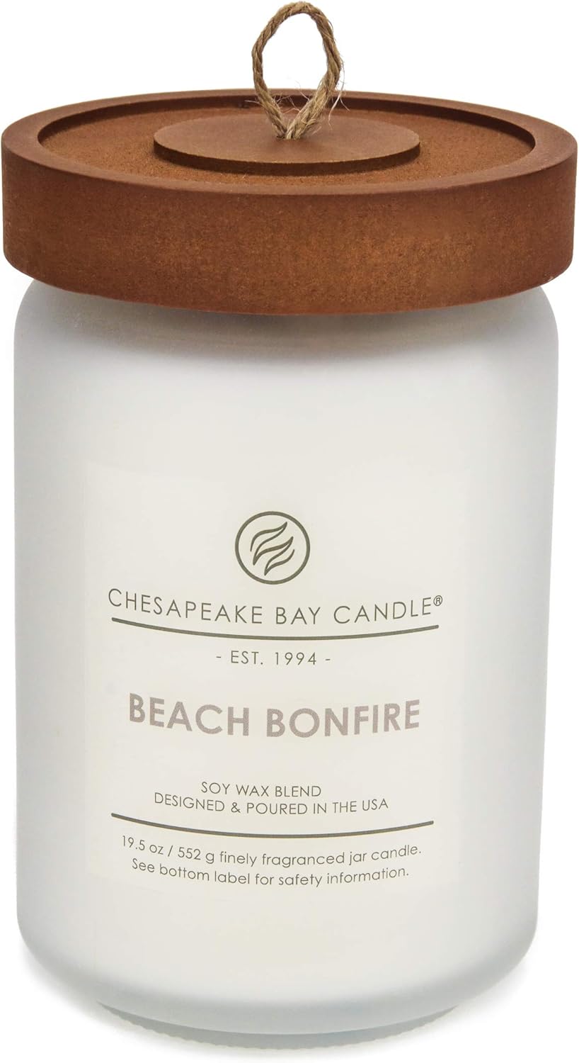 Amazon.com: Chesapeake Bay Candle PT40715 Scented Candle, Beach Bonfire (Cedarwood Oak Moss ...