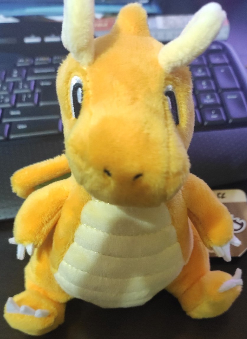 Dragonite Sitting Cuties Plush - 16 cm: Amazon.de: Spielzeug