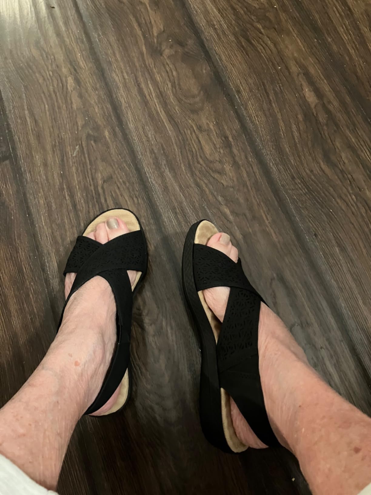 Amazon.com | Easy Street Women's Claudia Wedge Sandal | Platforms & Wedges