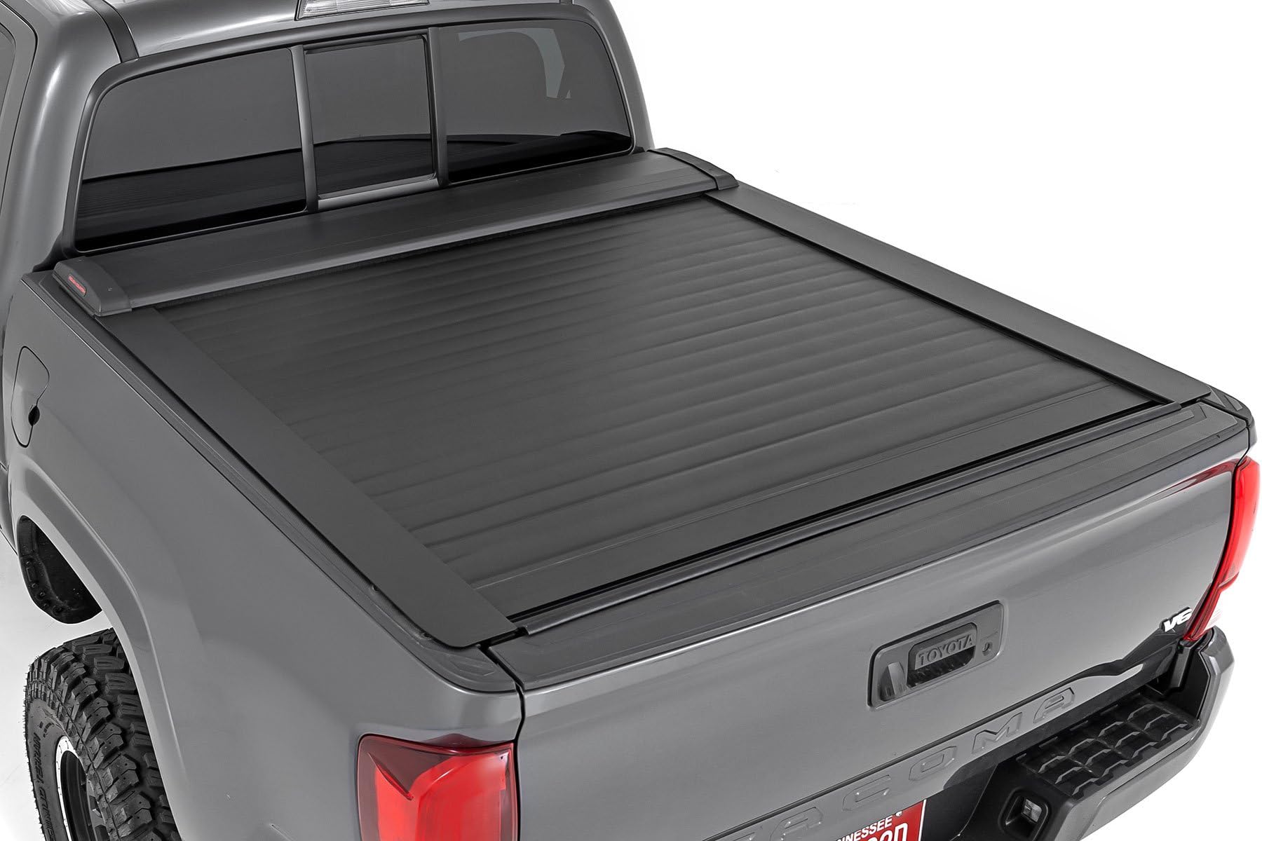 Amazon.com: Rough Country Retractable Truck Bed Cover, Truck Tonneau ...