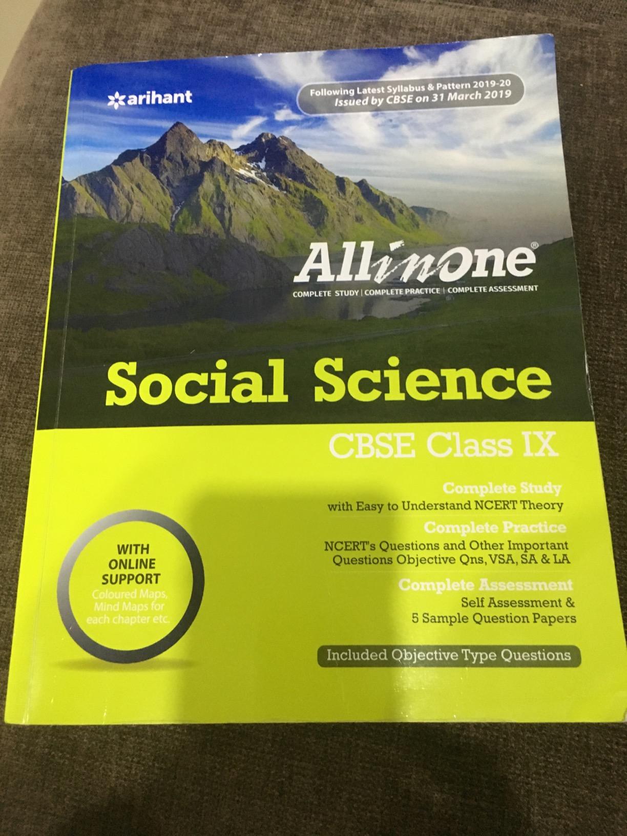 All In One Social Science class Class 9 : ARIHANT EXPERT: Amazon.in: Books