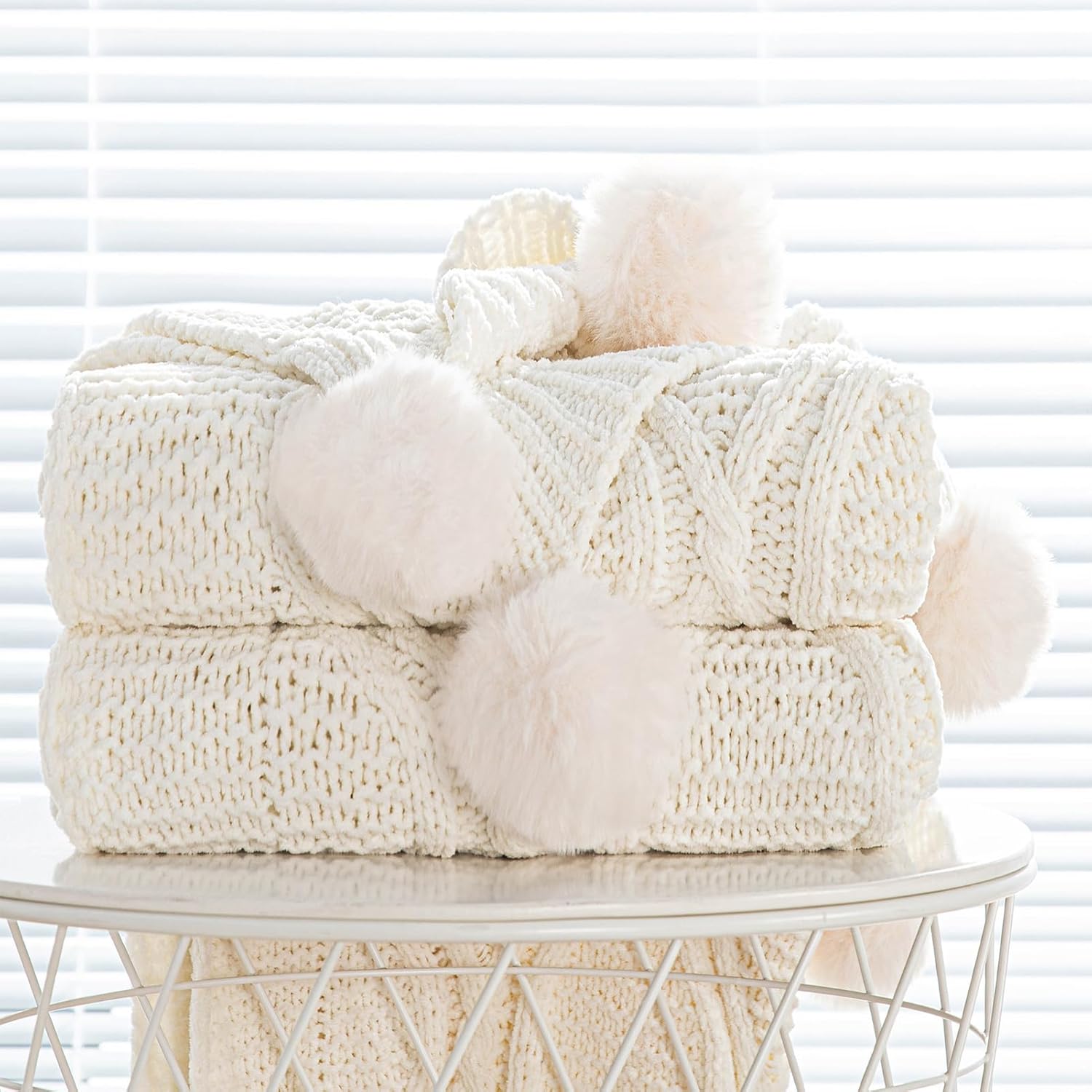 Amazon.com: Cyusri Throw Blanket with Pom Poms - Thick Soft Big Cozy ...