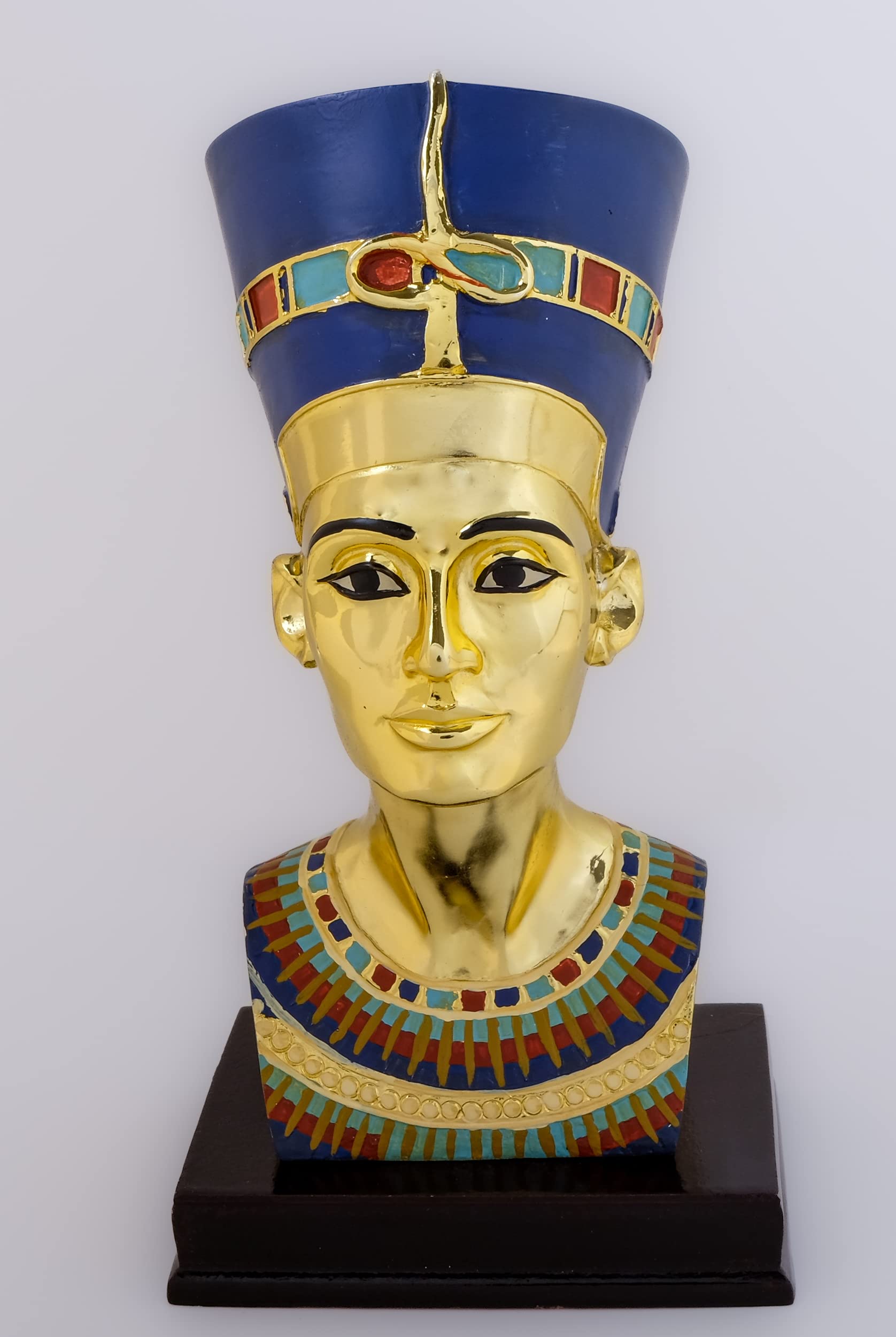 Nefertiti Artifacts Queen Nefertiti | Art UK