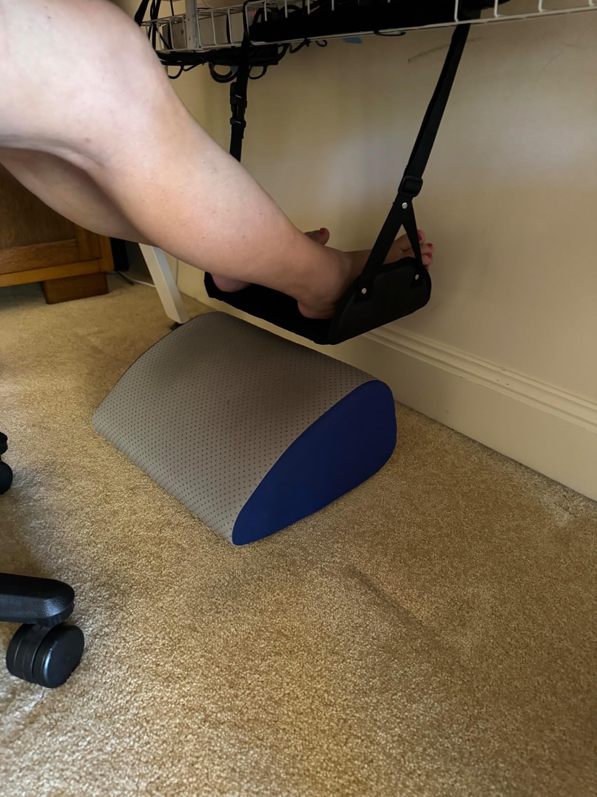 BlueSkye Travel Foot Rest with Flat Rigid Base Adjustable Folding ...