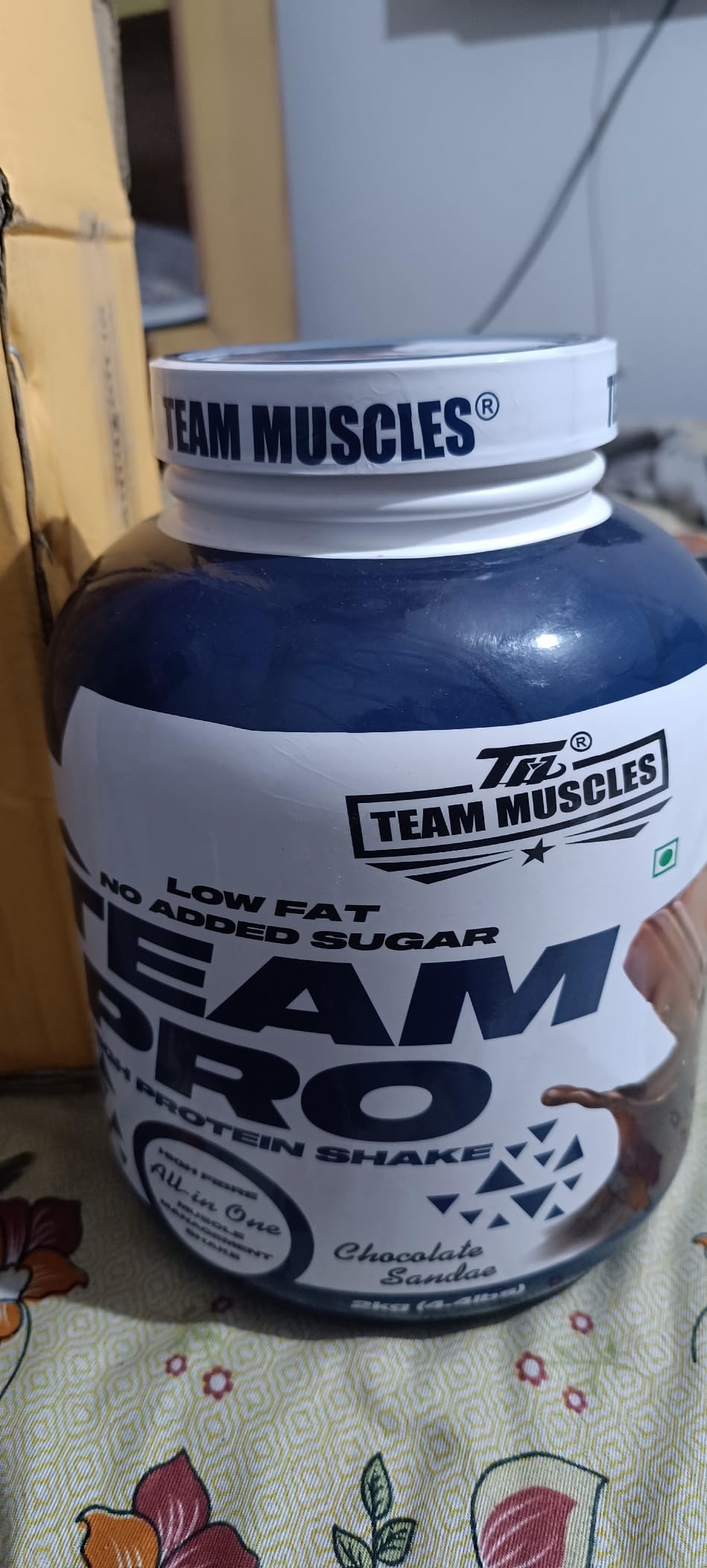 Team Muscles Team Pro High Protein Shake 2 Kg (Chocolate), Gold Whey ...