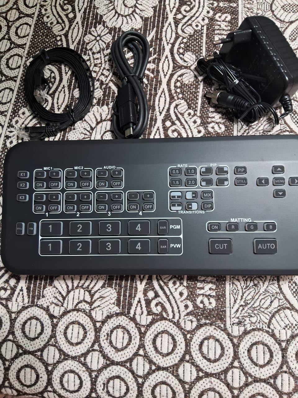 VIDEOCAST Mini HD HDMI Multi-Camera Video Mixer Switcher 4 x HDMI ...