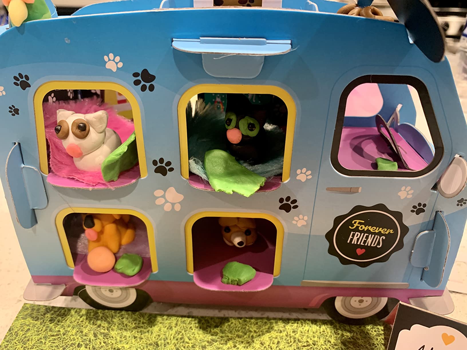 $4/mo - Finance Klutz Mini Clay World Pet Adoption Truck Craft Kit ...