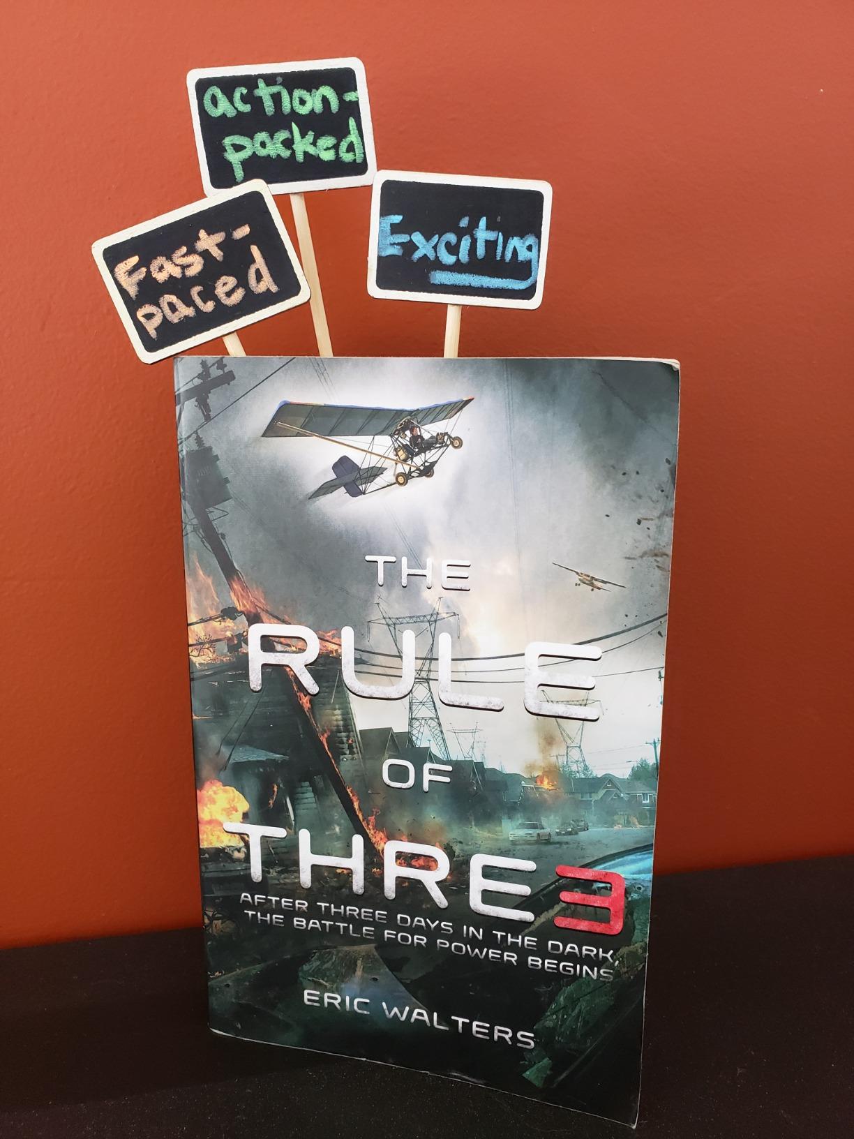 The Rule of Three: The Neighborhood; Book 1 : Walters, Eric: Amazon.ca ...