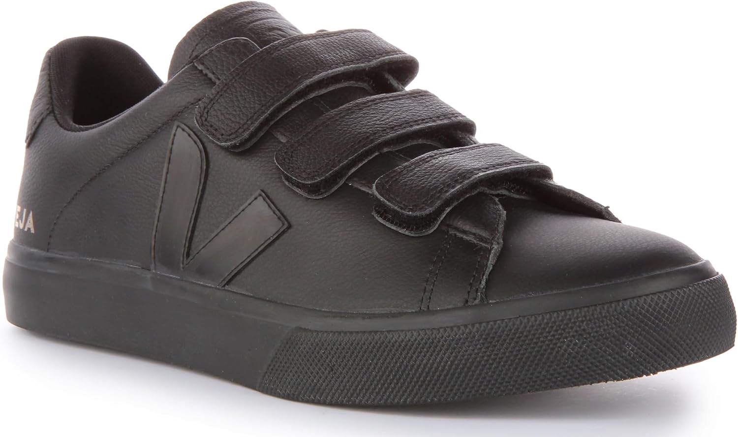 Amazon.com | VEJA Recife Logo Full/Black EU 42 (US Men's 9) M | Fashion ...