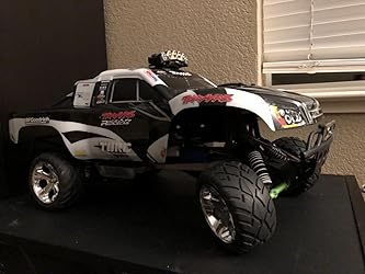 Amazon.com: Traxxas Replacement Slash 4X4 Fox Body Vehicle : Toys & Games