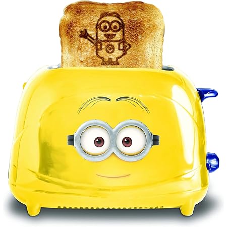 Amazon.com: Uncanny Brands Hello Kitty Two-Slice Toaster- Toasts Your ...