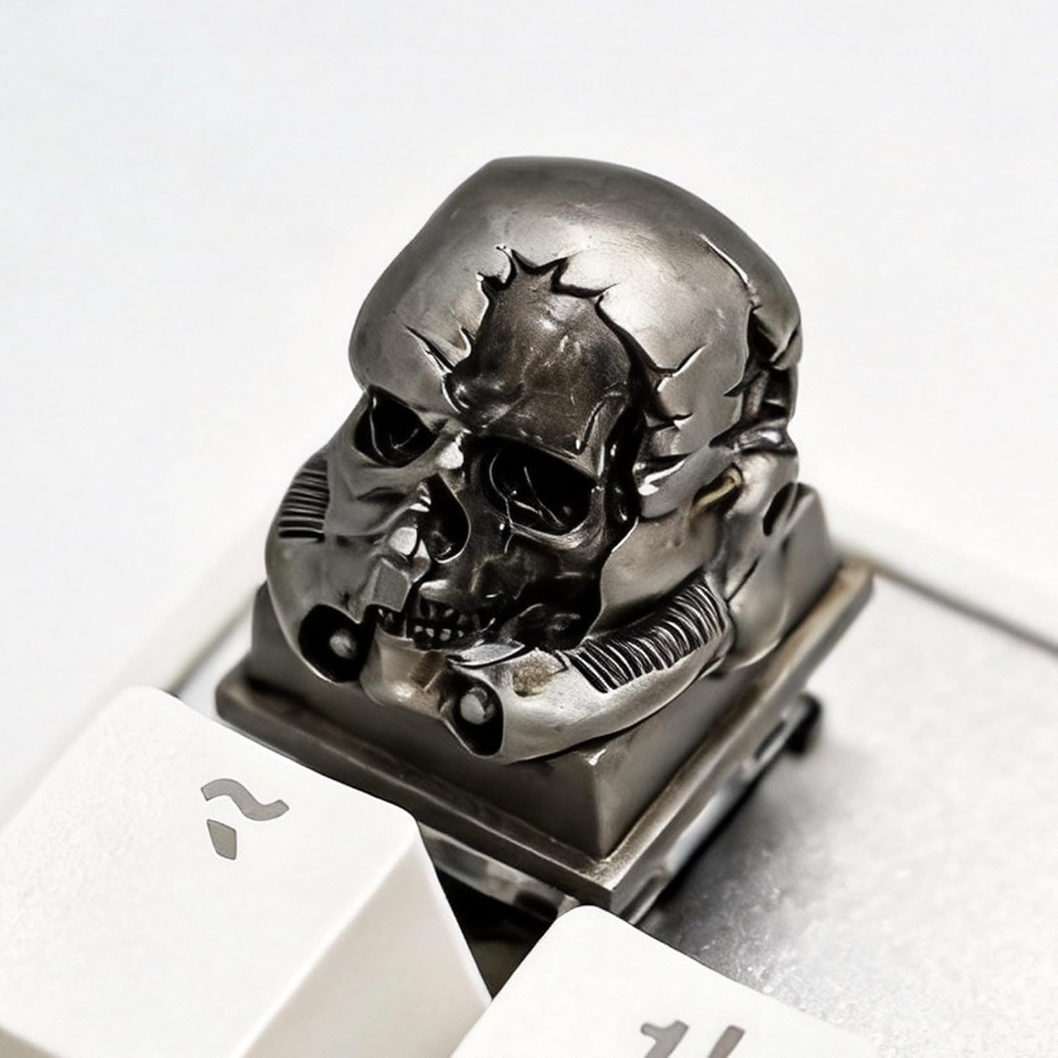 Amazon.com: Tapbloom Artisan Skull Keycaps, Custom Cool Retro Cover ...