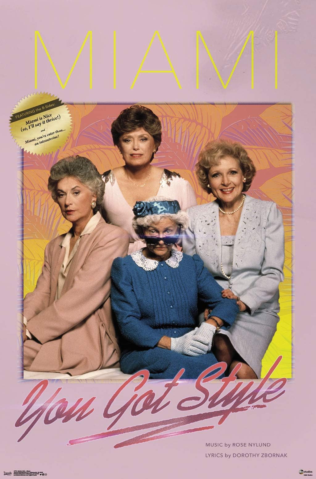 Amazon.com: Golden Girls Holding Hands Each Other Portrait Photo Print ...
