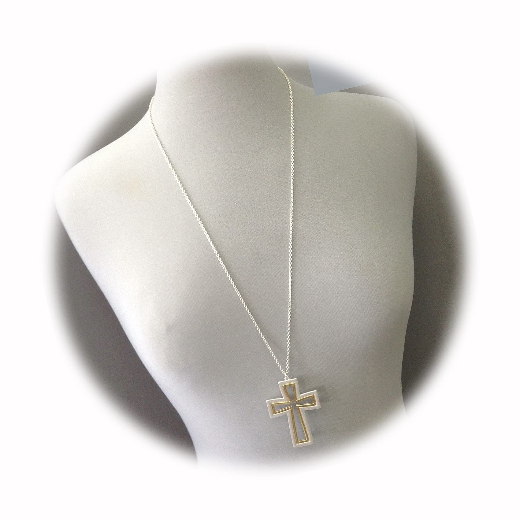 Pretty Necklaces With Cross