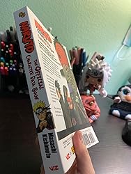 Amazon.com: Naruto: The Official Character Data Book: 9781421541259 ...