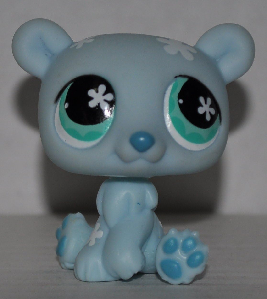 Amazon.com: Polar Bear #646 (Blue, Blue Eyes) - Littlest Pet Shop ...