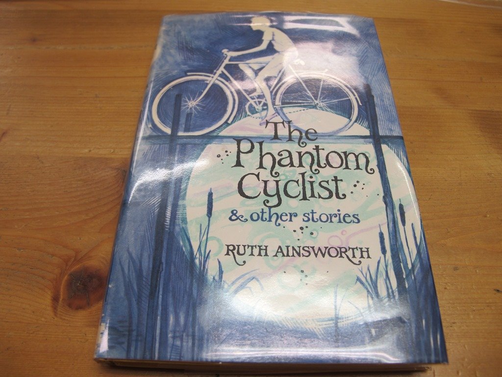 Phantom Cyclist: Ainsworth, Ruth: 9780233963037: Amazon.com: Books