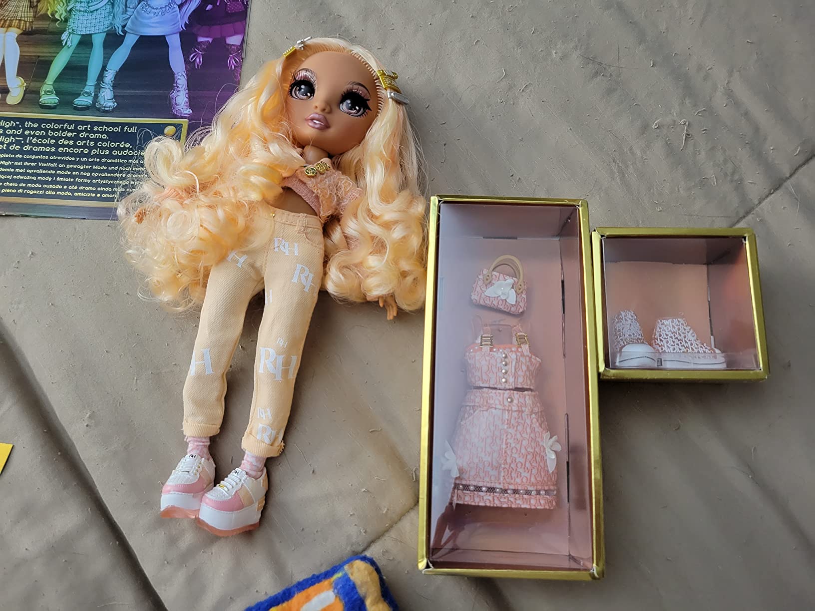 $11/mo - Finance Rainbow High Series 3 Georgia Bloom Fashion Doll ...