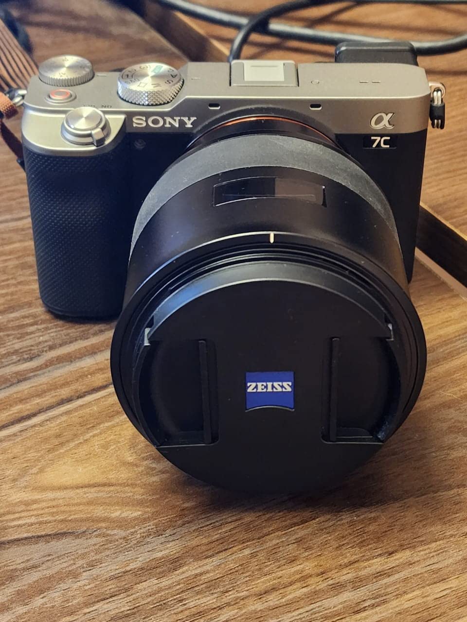 ZEISS Batis 1.8/85 mm Telephoto Camera Lens for Sony E-Mount Mirrorless ...