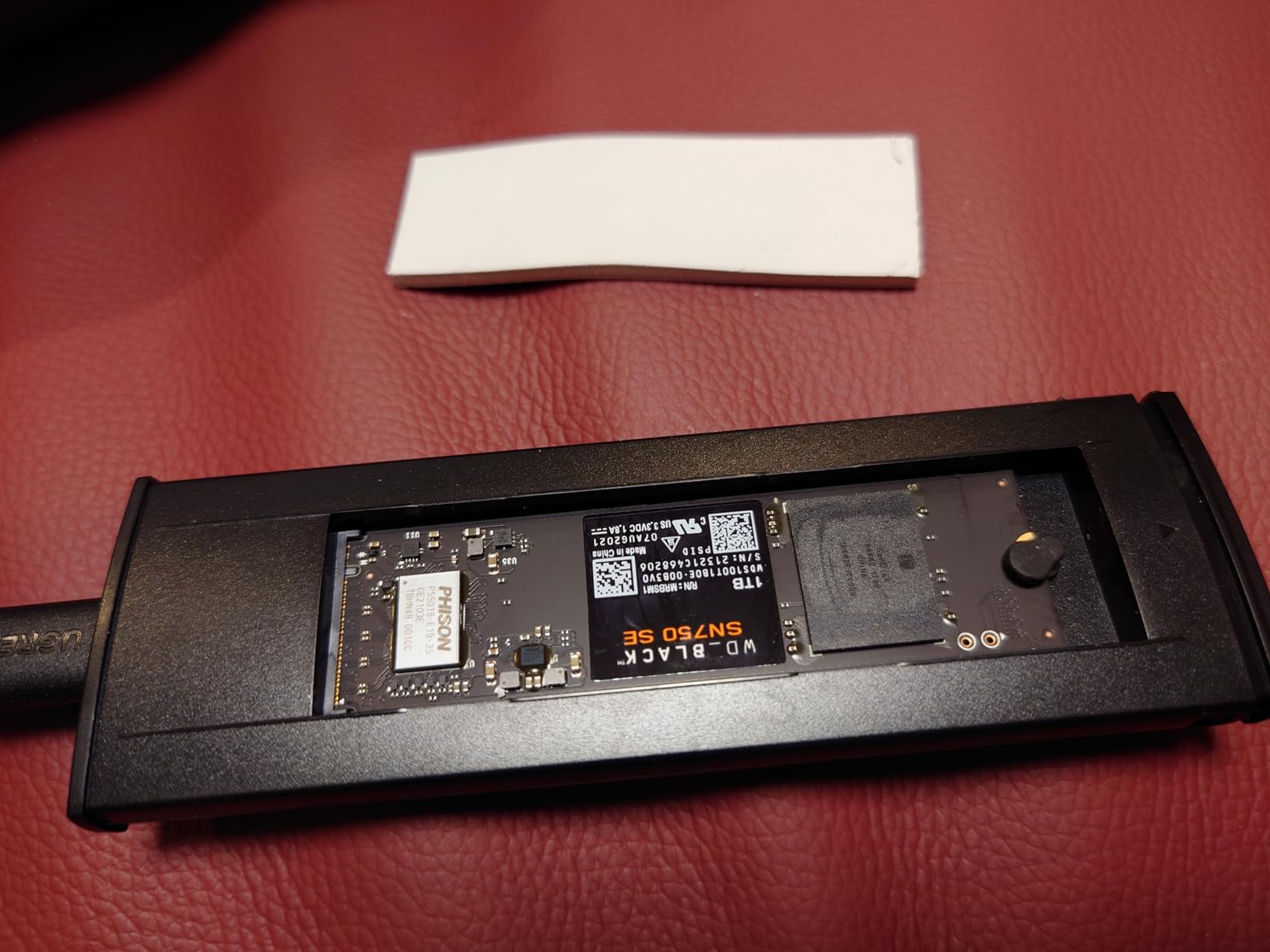 Amazon.co.jp: UGREEN M.2 SSD External Case, NVME Dedicated M.2 SSD Case ...