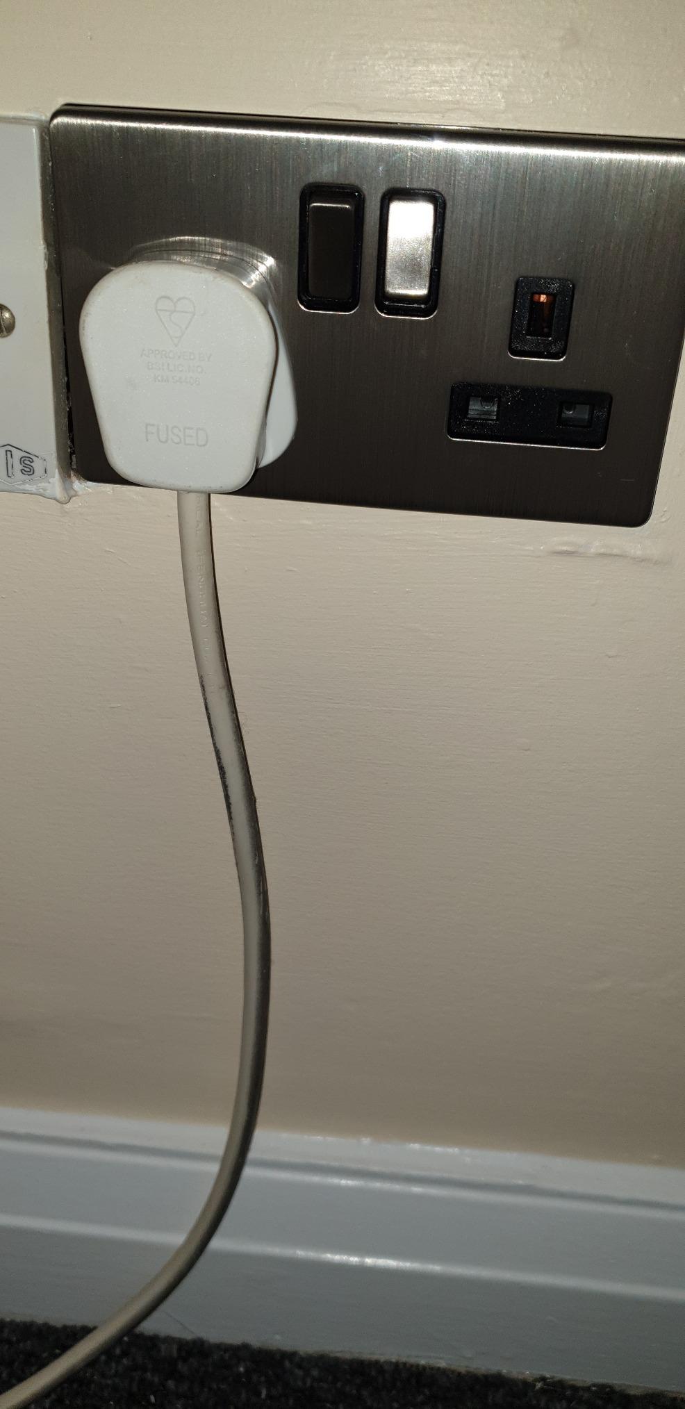 Double Wall Socket Switched Gloss Brushed Chrome 2 Gang Screwless 13a ...