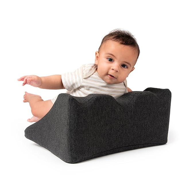 Amazon.com: Vonu Burplee Nursing Support for Baby - Burp, Gas & Reflux ...