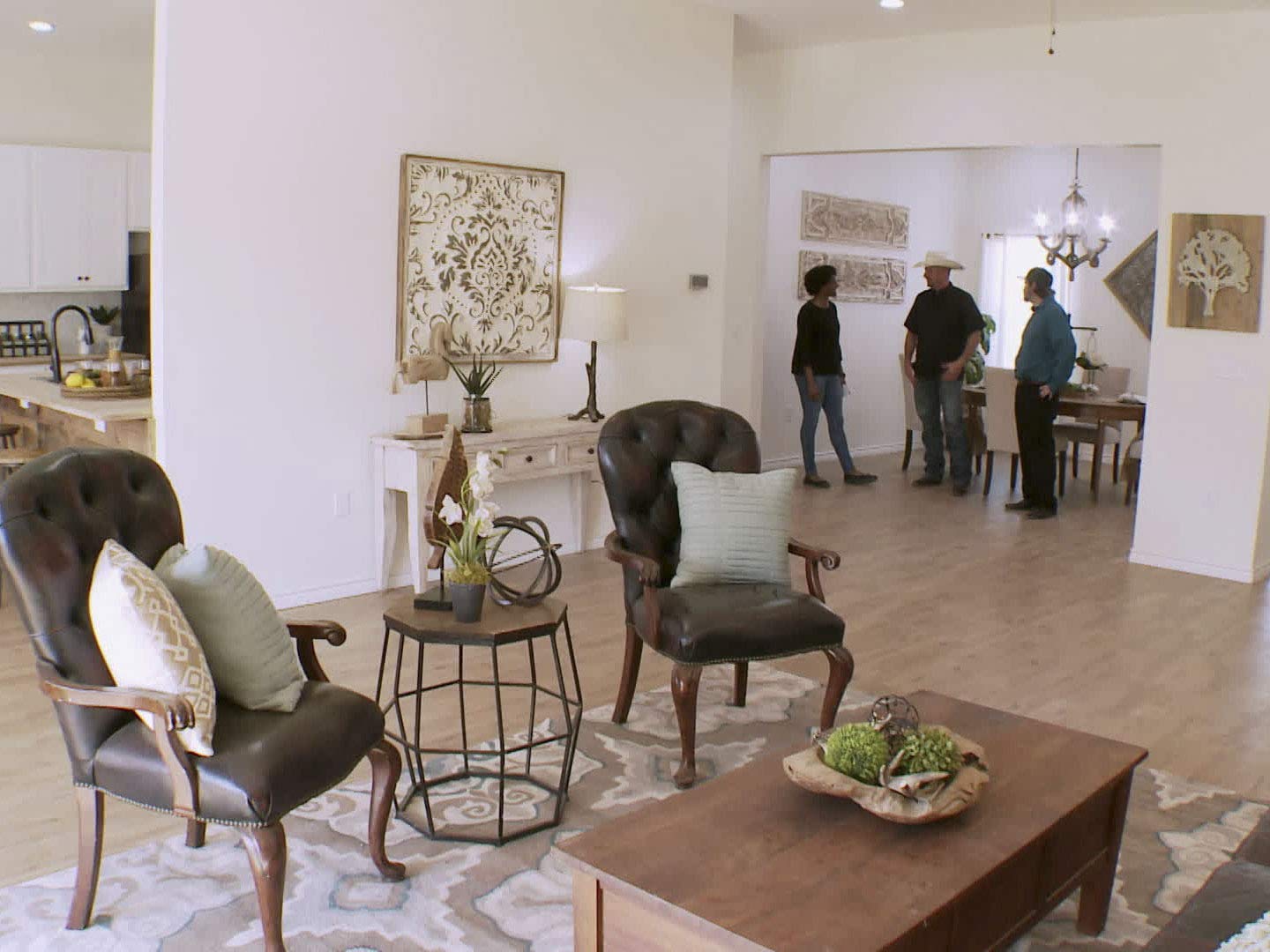 Watch Texas Flip N Move, Season 13 | Prime Video