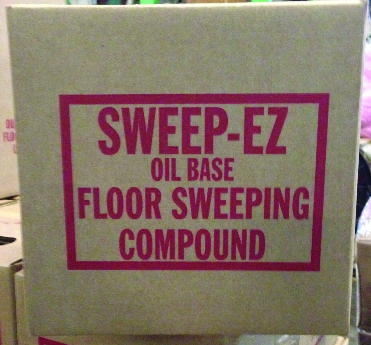 SORB-ALL 3401 Sanded Oil-Base Sweeping Compound, 100 lb, Red - Amazon.com