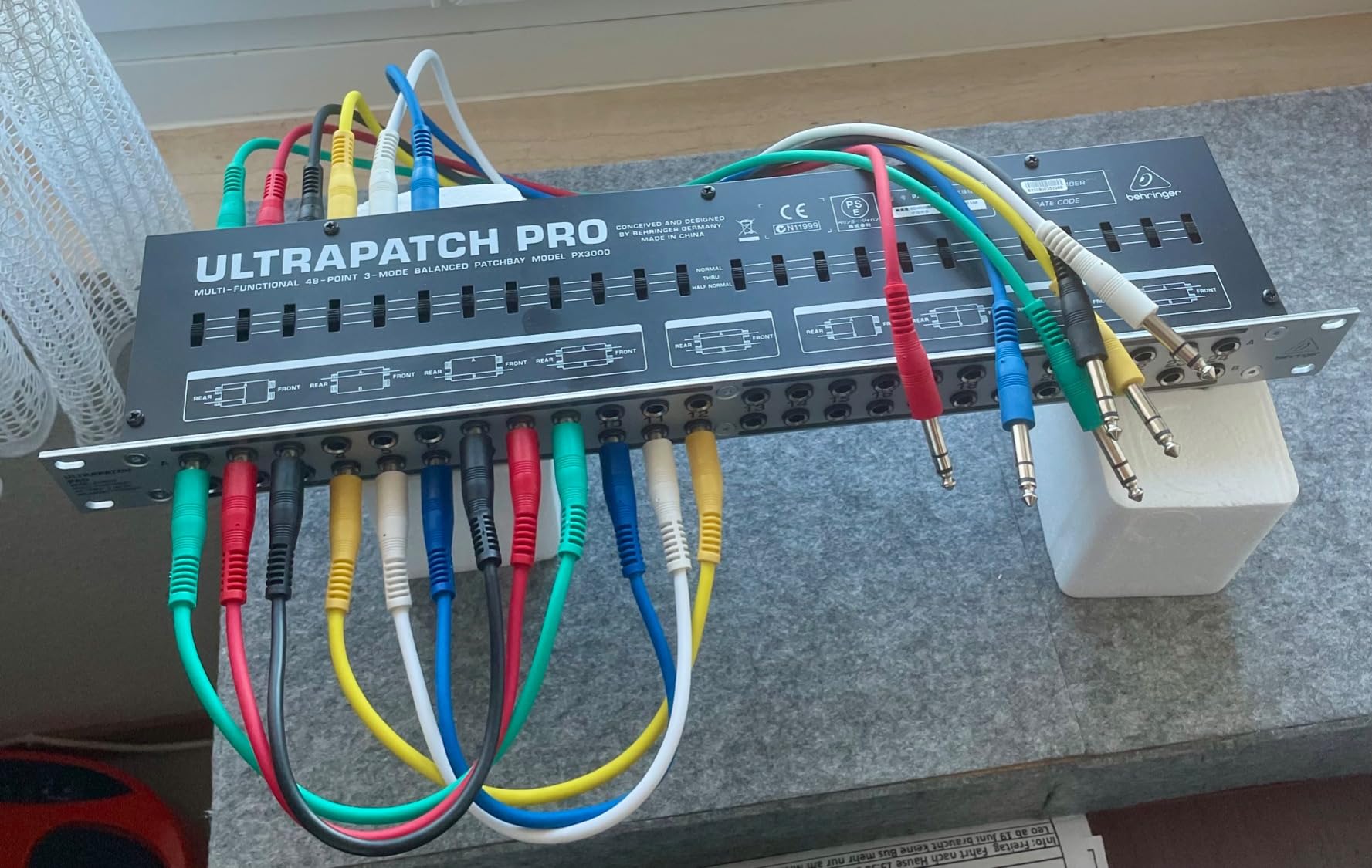 Behringer ULTRAPATCH PRO PX3000 Multifunktionales 48-Punkt 3-Mode ...