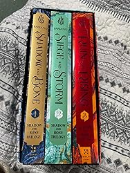 Amazon.com: The Shadow and Bone Trilogy Boxed Set: Shadow and Bone ...
