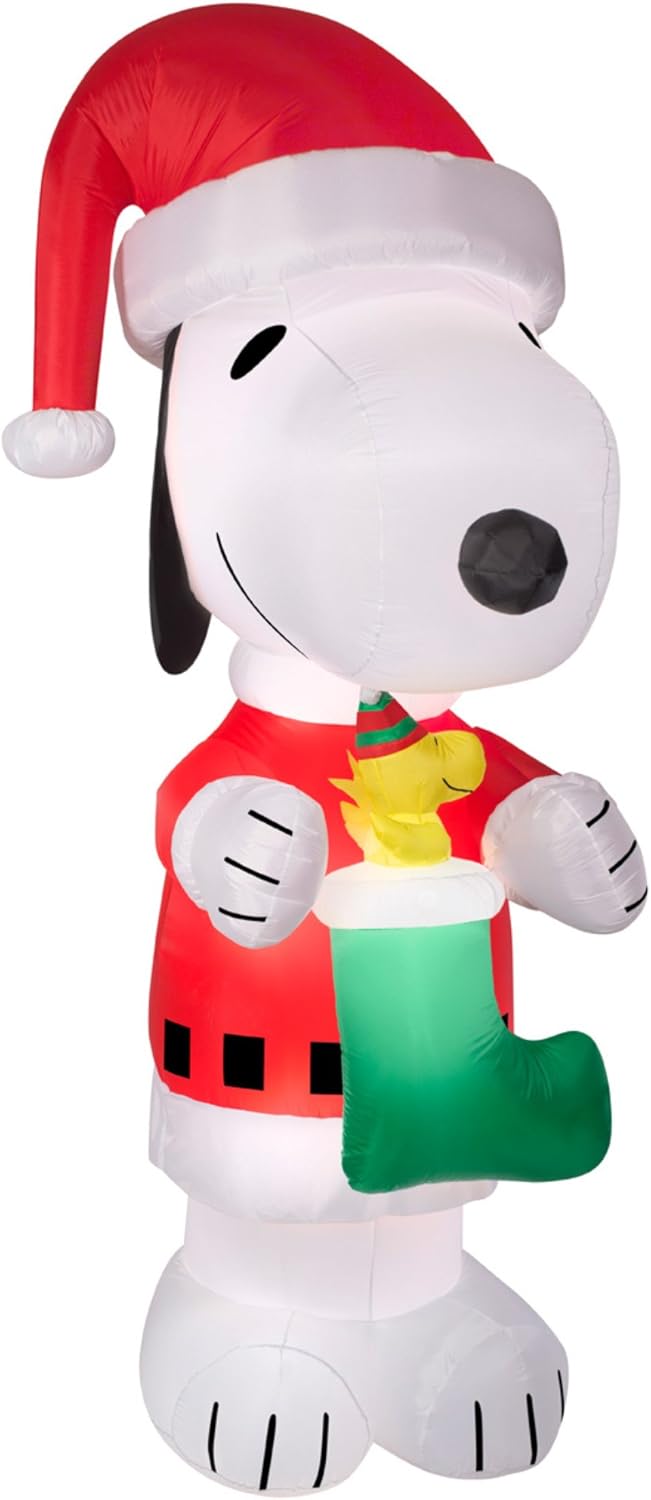 Amazon.com: Gemmy Snoopy Claus with Woodstock-Giant-Peanuts Airblown ...