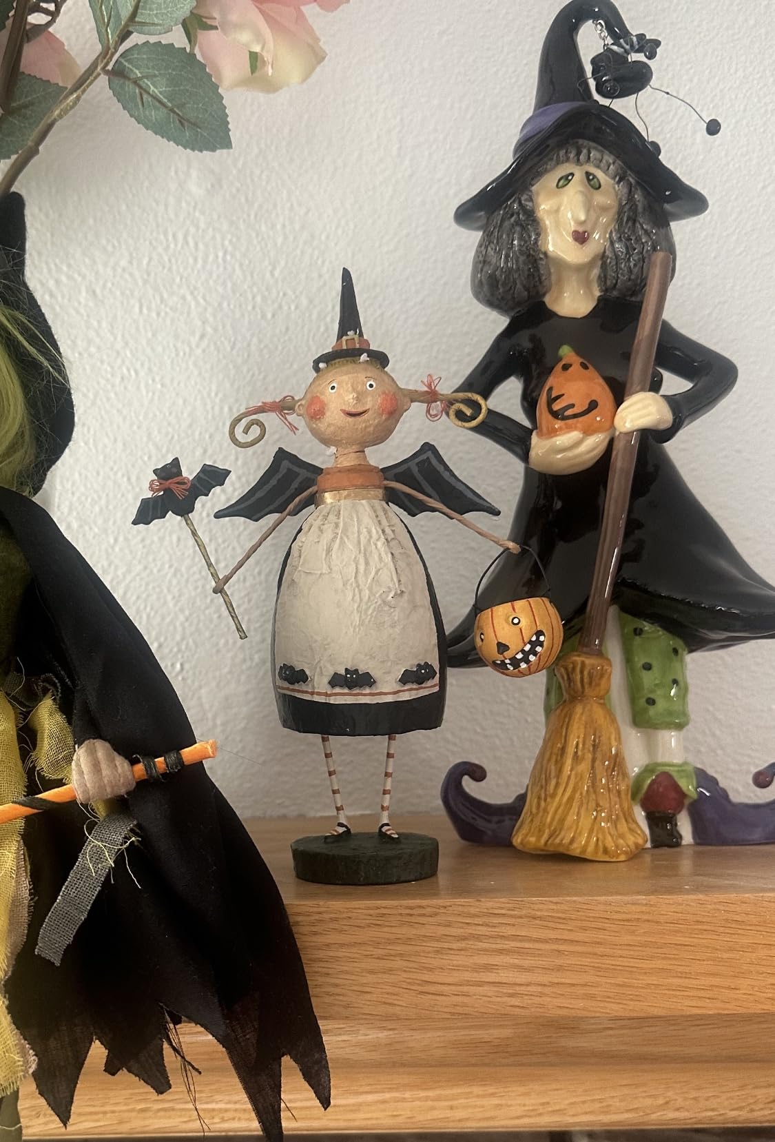 Amazon.com: Lori Mitchell Batty Betty Figurine 9" : Home & Kitchen